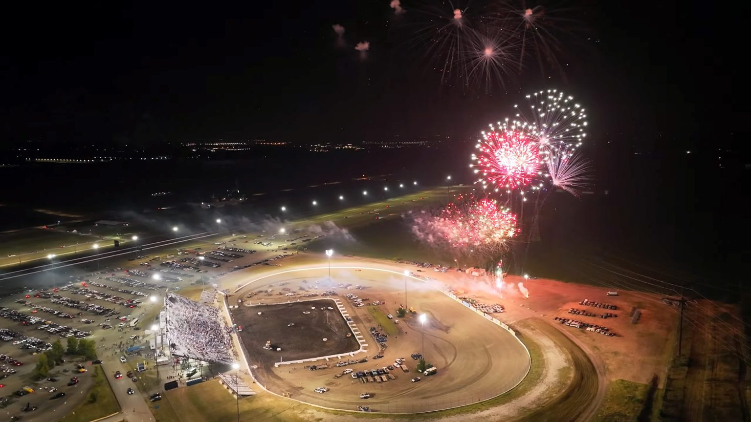 Dirt Oval at Route 66 | Joliet Illinois | Chicago Speedway